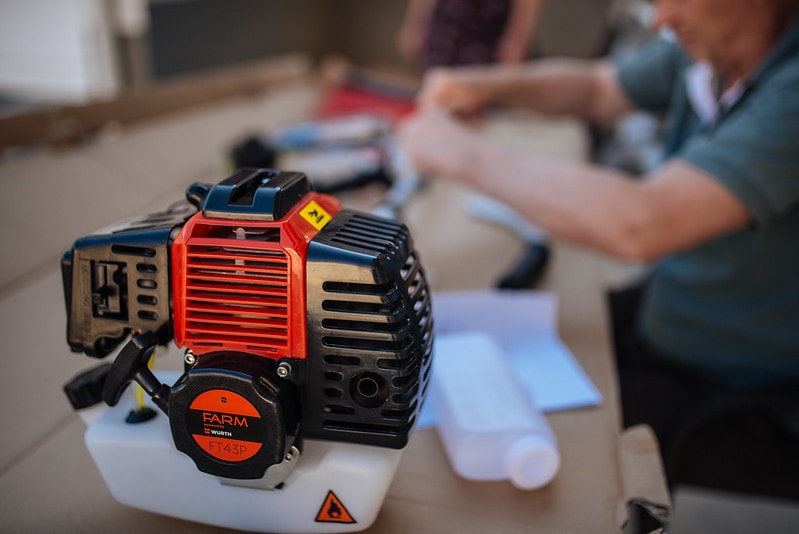 How To Start A String Trimmer Quick Guide To Make It Easier